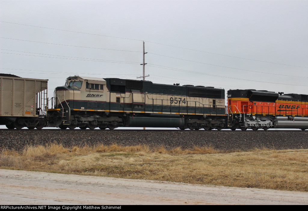BNSF 9574